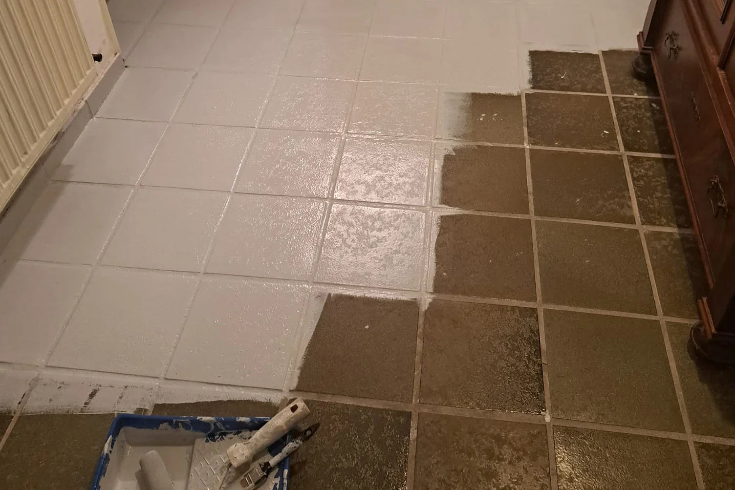 Bodenfliesen streichen leicht gemacht – Dein DIY-Leitfaden